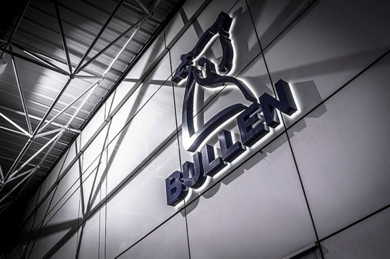 Gallery 1 - Commercial - Public Sector - High Street Signage Photos