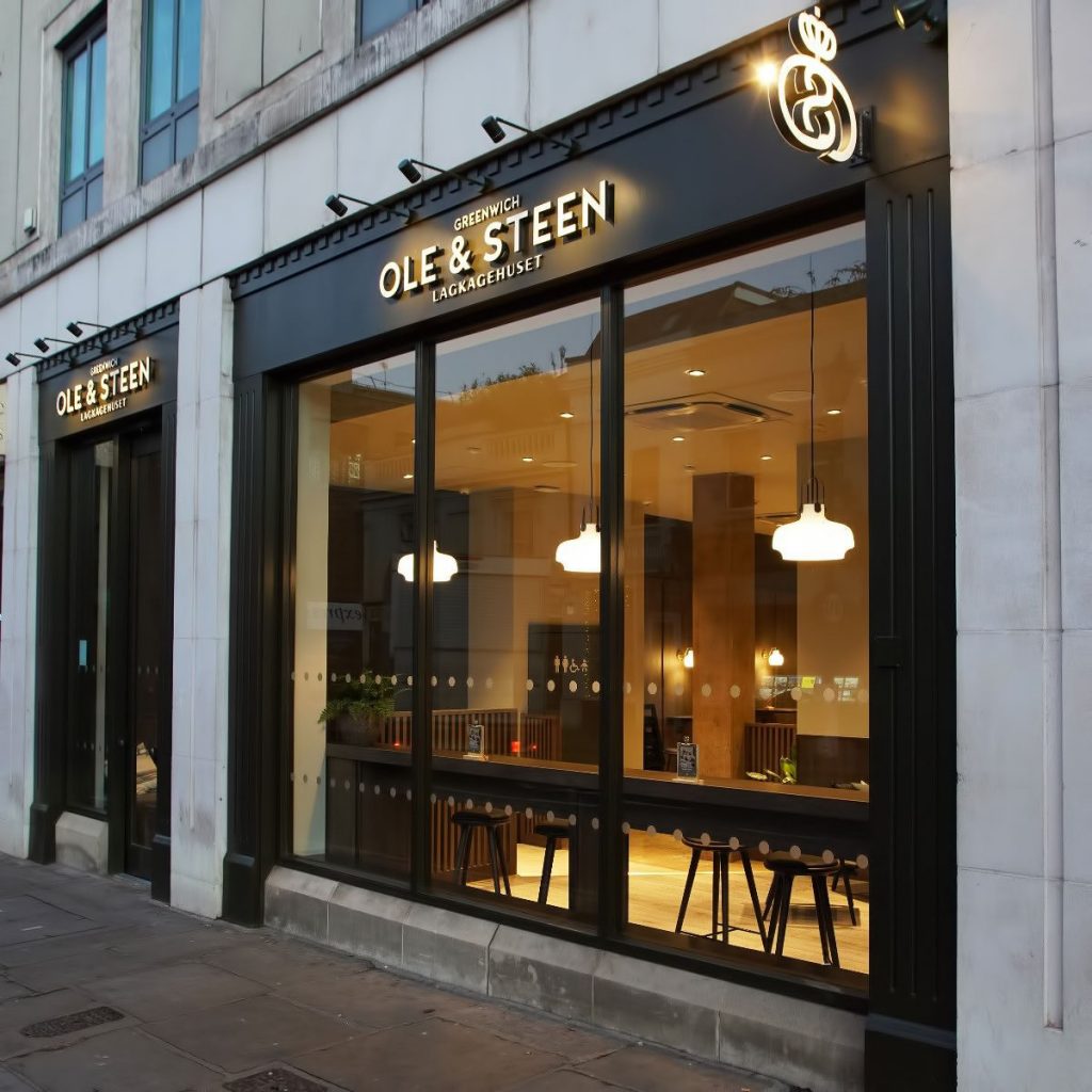 Gallery 1 - Commercial - Public Sector - High Street Signage Photos